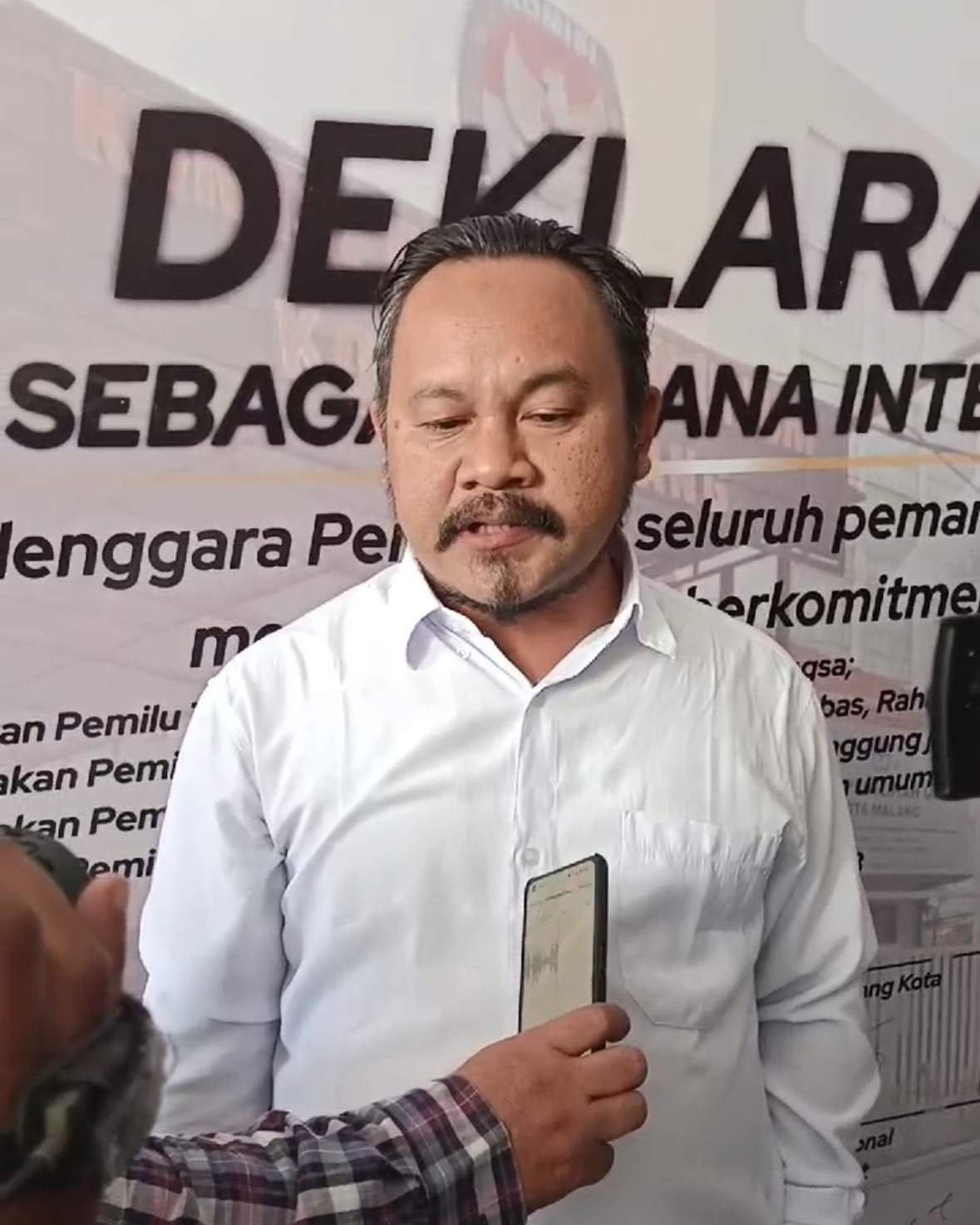 Pasangan Independen Sam HC-Rizky Boncel Lolos Vermin KPU Kota Malang ...
